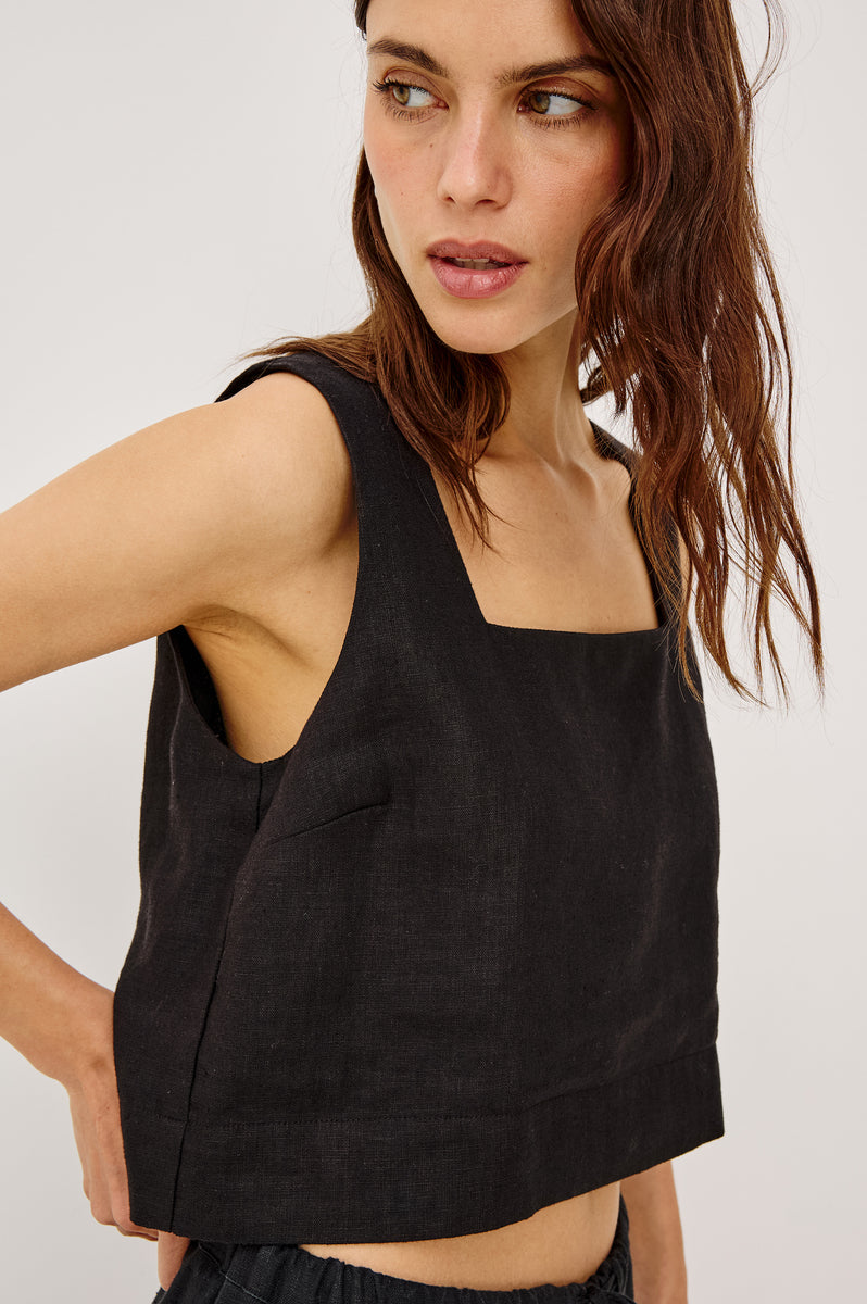 AKIRA TOP - BLACK – Rails