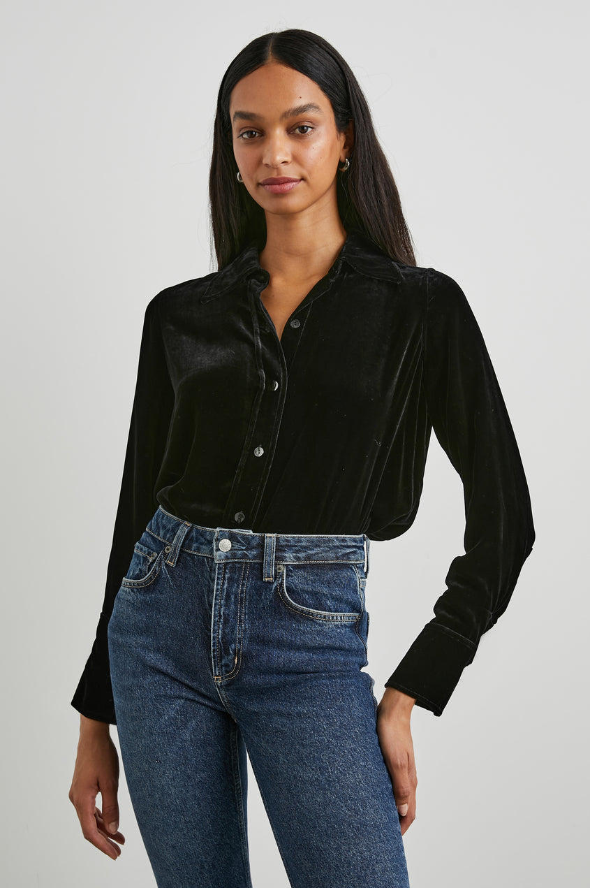 ANDREA TOP - BLACK VELVET – Rails