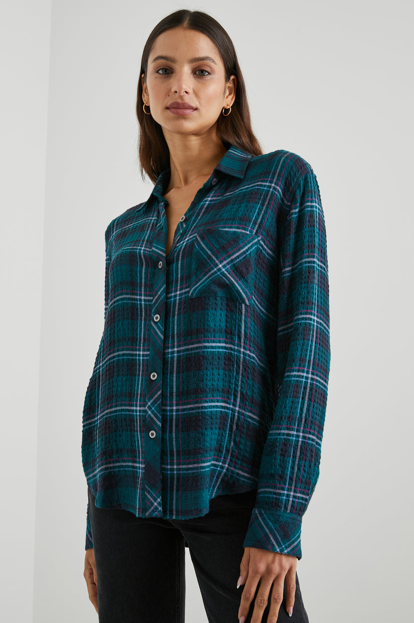 BRADY Color – Rails