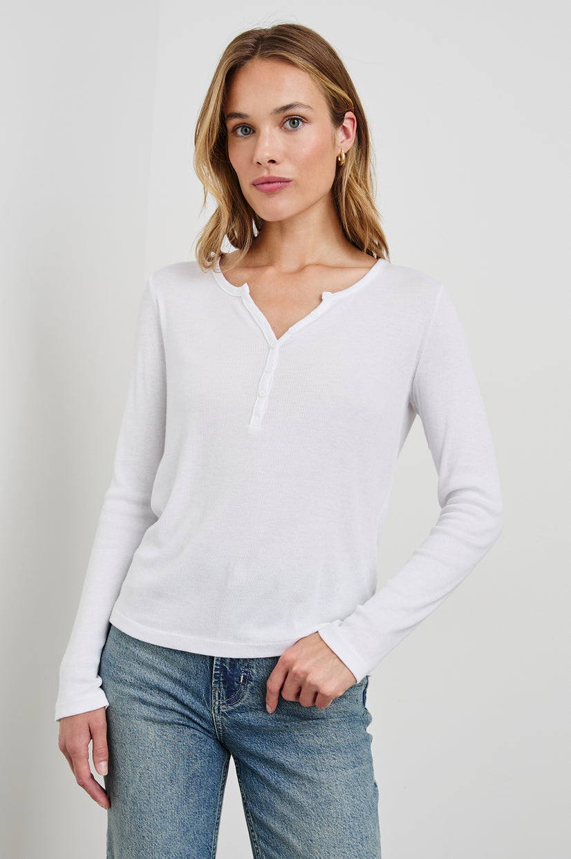 ESSENTIAL HENLEY COLOR – Rails
