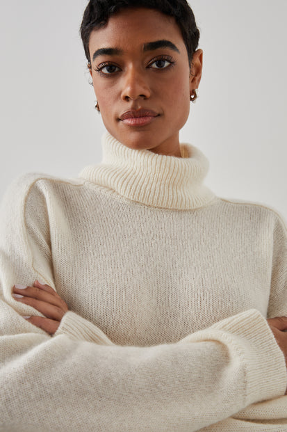 Luxe Knitwear | Women's Luxury Knitwear Collection | Rails