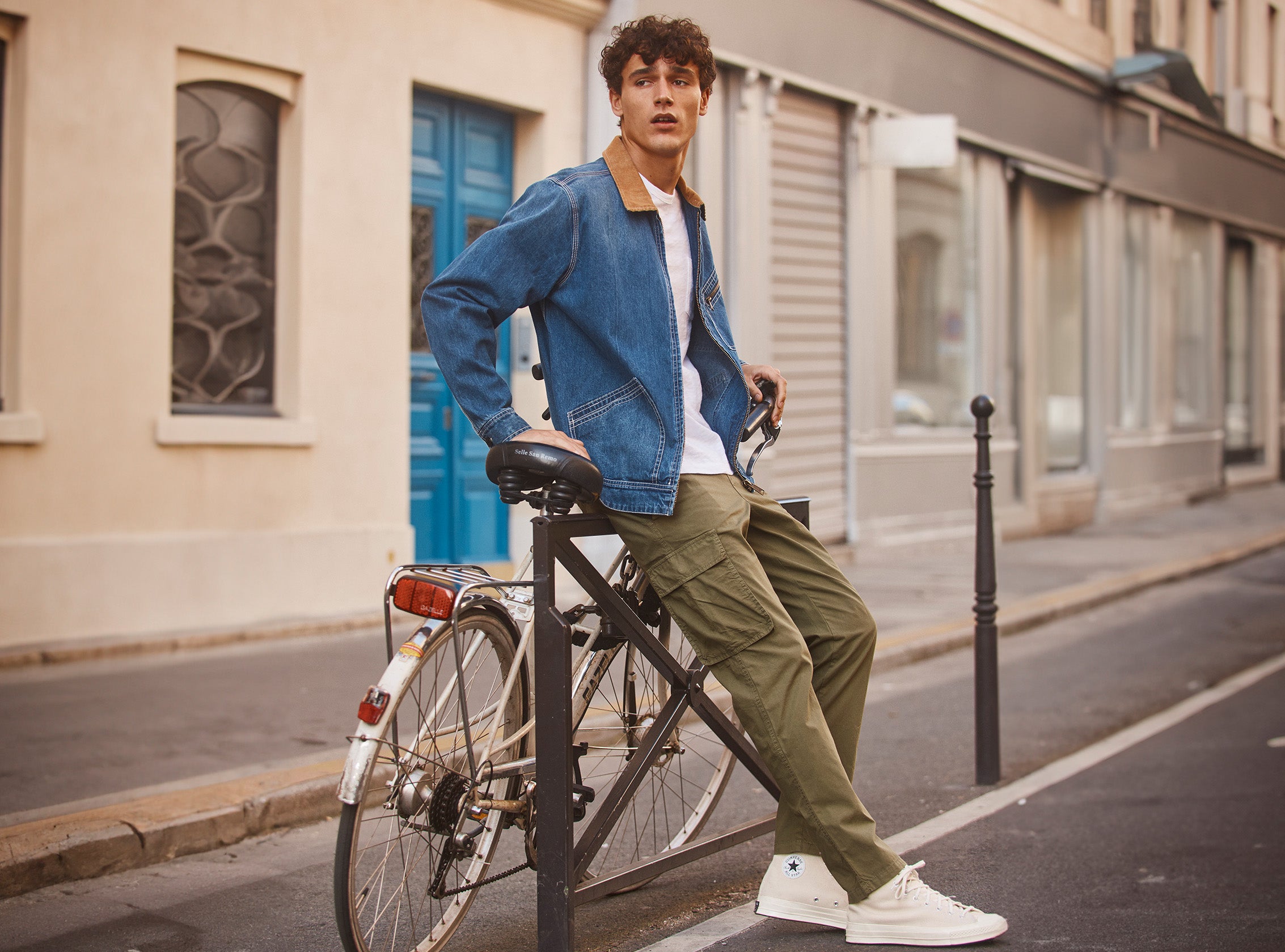 Rails: A Contemporary Clothing Brand For Men & Women