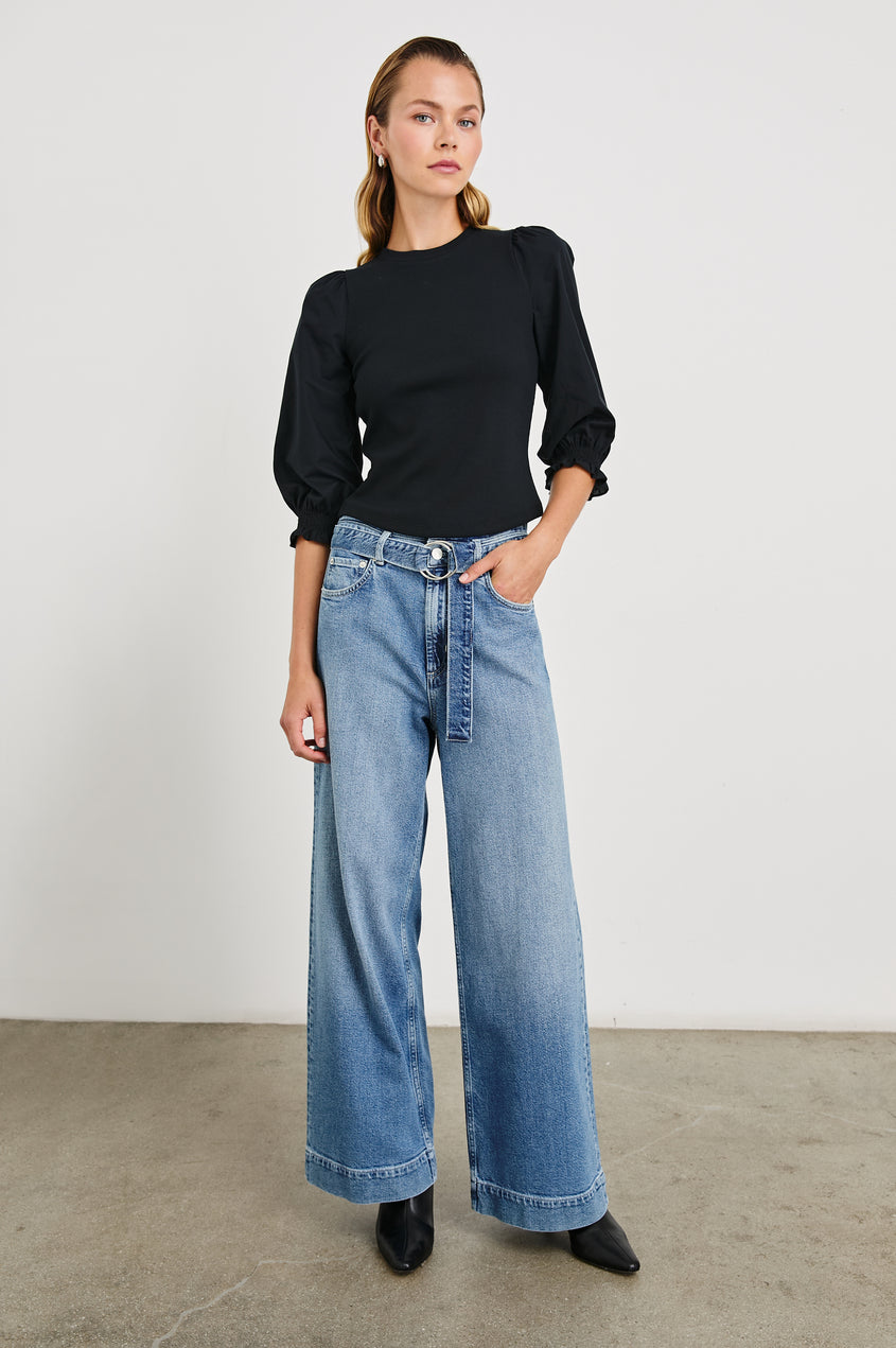 LANDYN TOP - WHITE – Rails