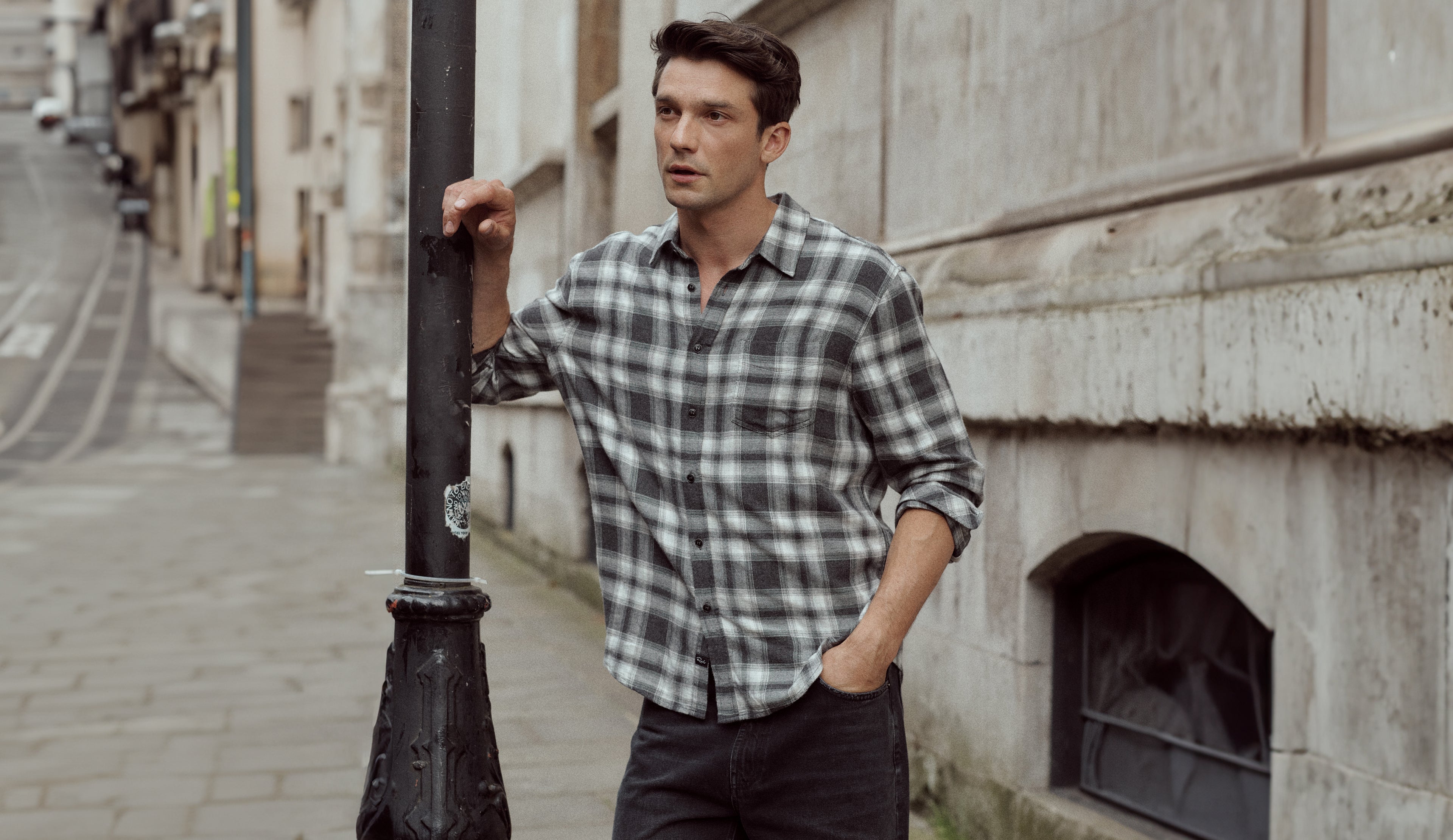 Rails: A Contemporary Clothing Brand For Men & Women