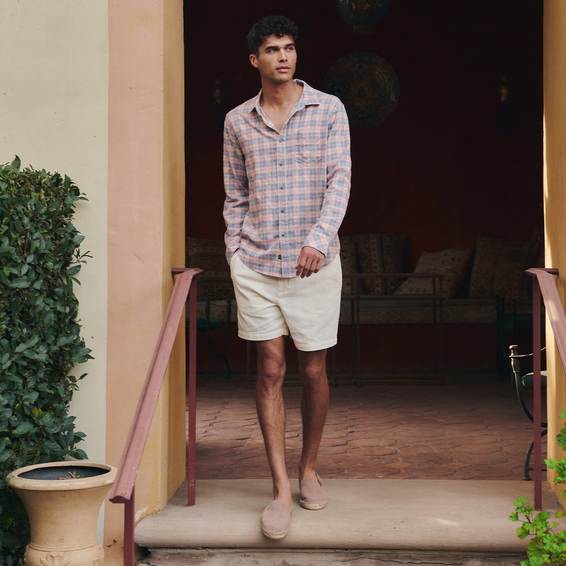 Rails: A Contemporary Clothing Brand For Men & Women