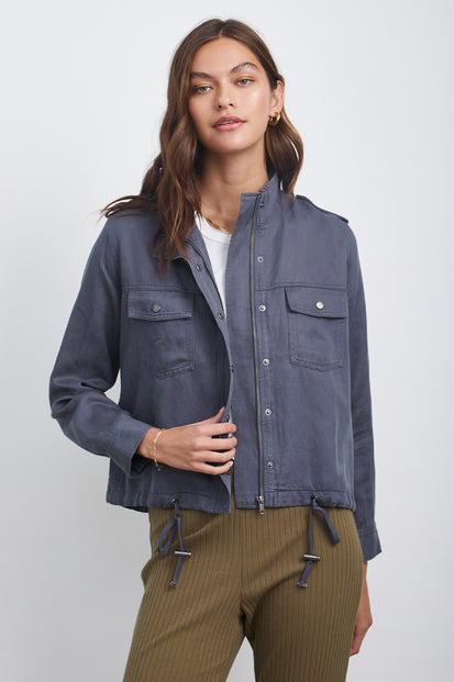 COLLINS Color – Rails