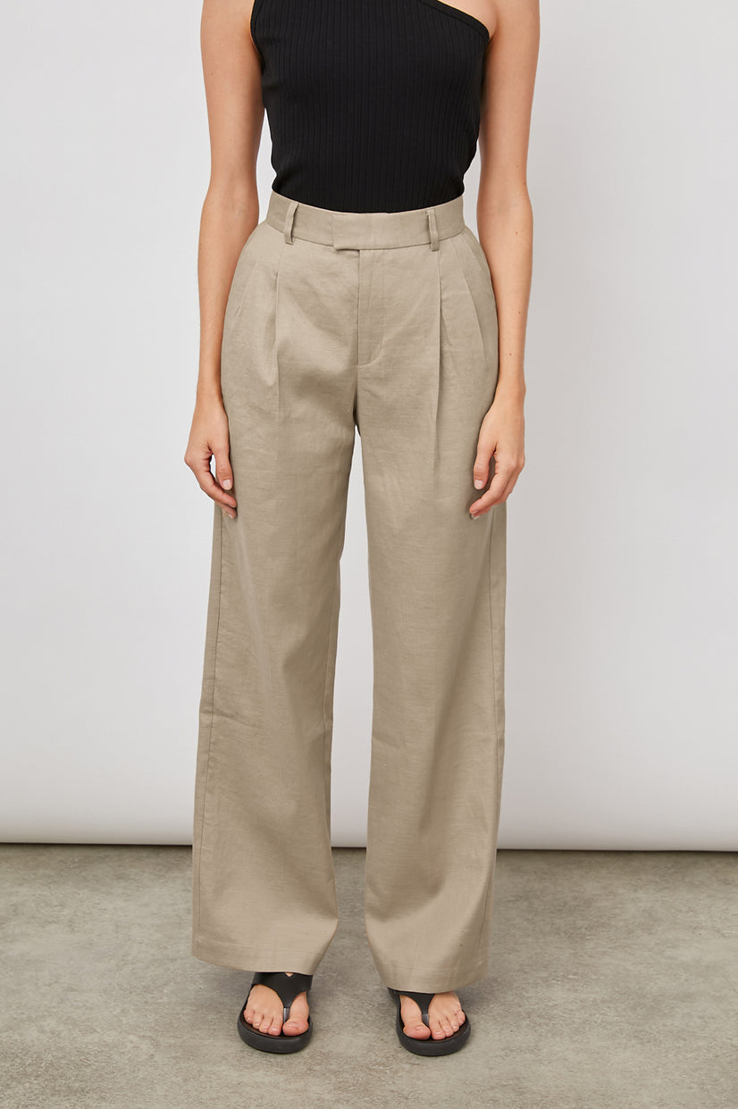 Marnie Color – Rails