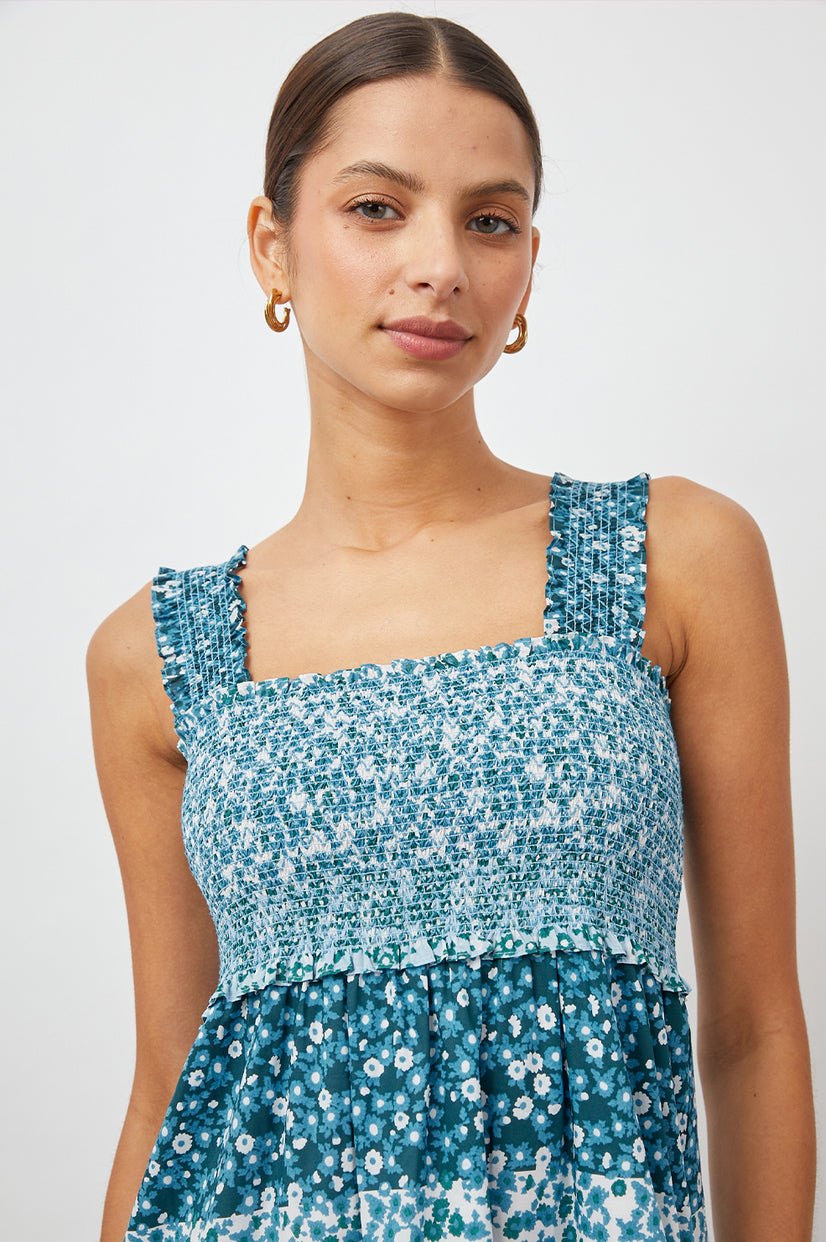 RUMI Color – Rails